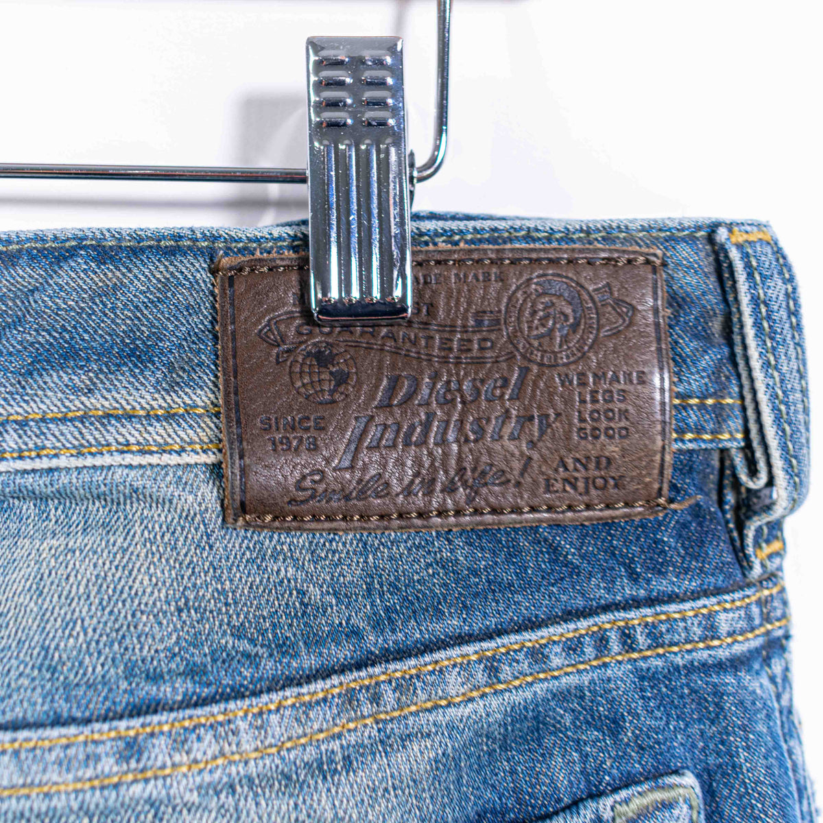 Diesel Zathan Bootcut Jeans– VNTG Shop
